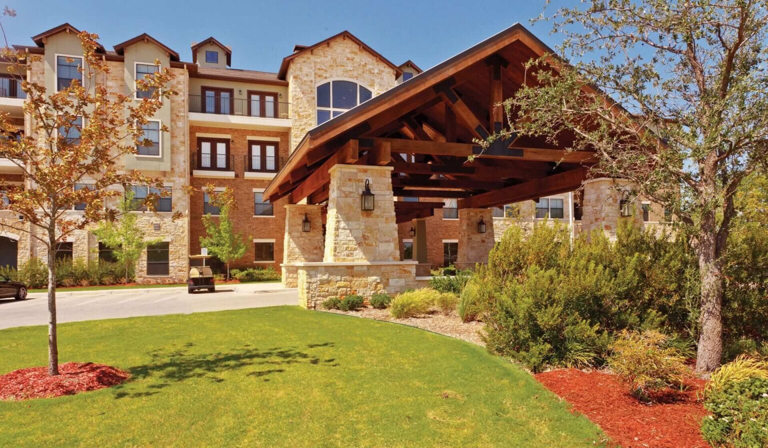 Photos and Video of Waterview the Point Independent Living in Granbury, TX